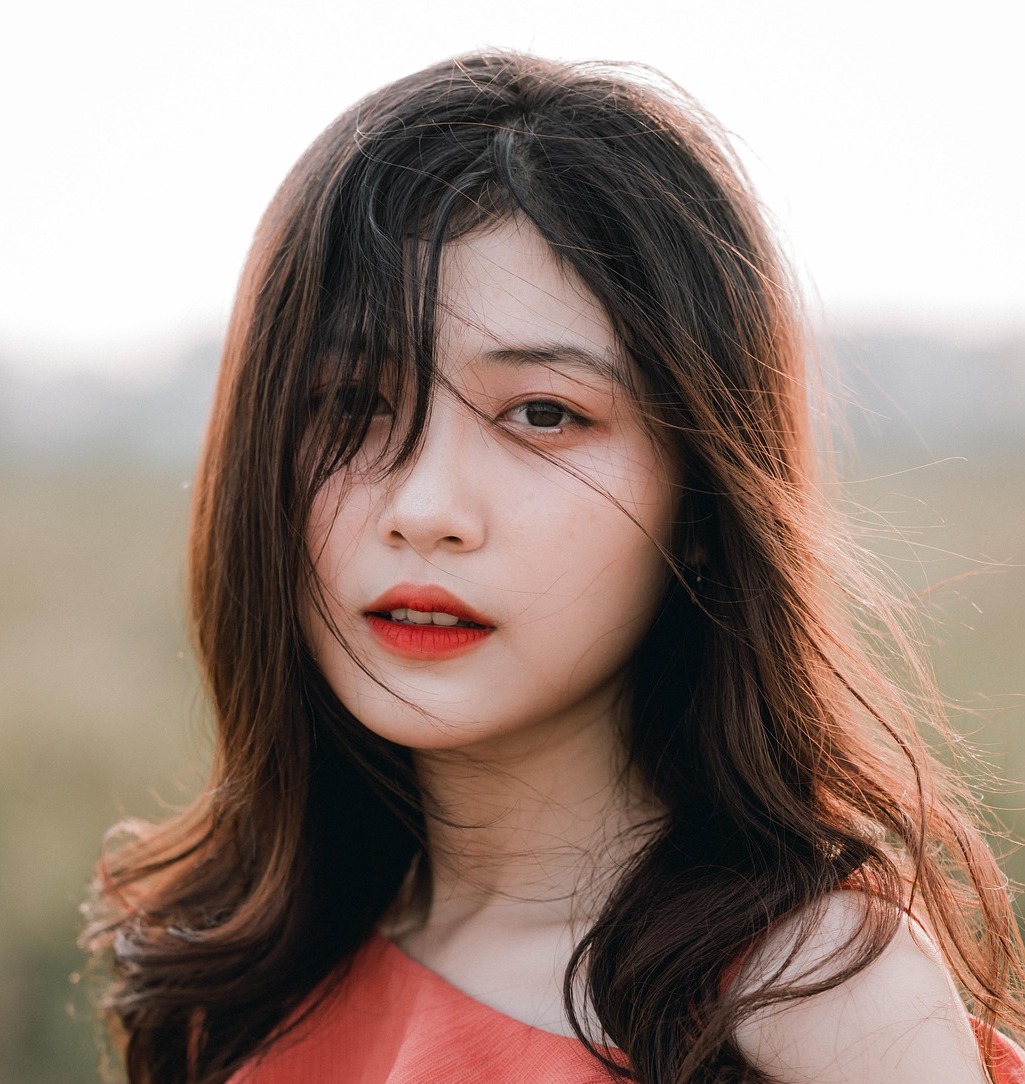 EasternHoneys Review 2025: Features, Pricing & User Feedback